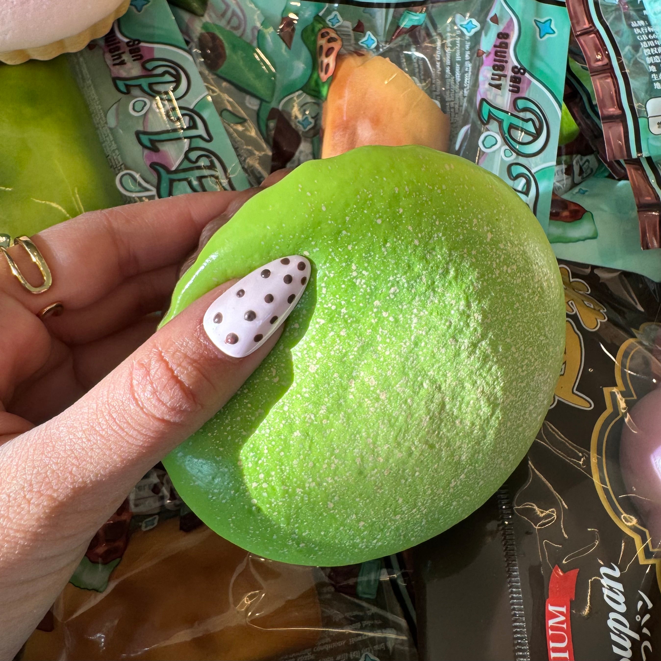 TABA SQUISHIES – Cloudy Squishies